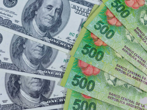 Money in Argentina: Should You Use Cash, Card or Blue Dollar?